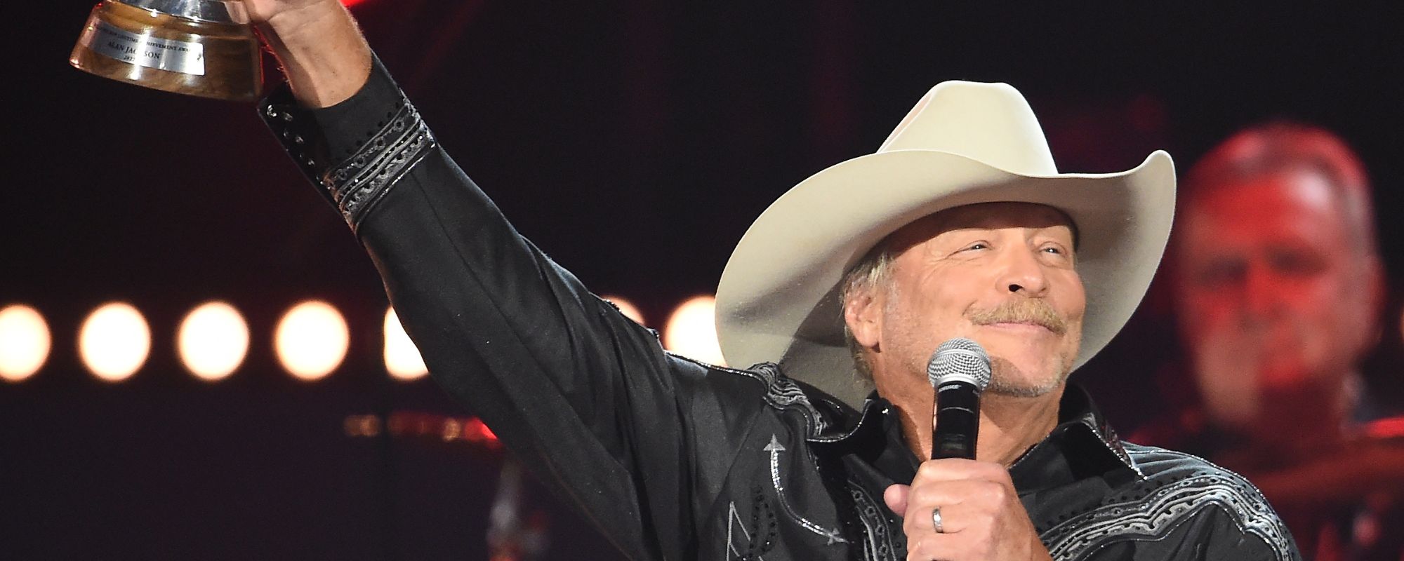 Alan Jackson Extends His Last Call Tour Despite Health Issues ...