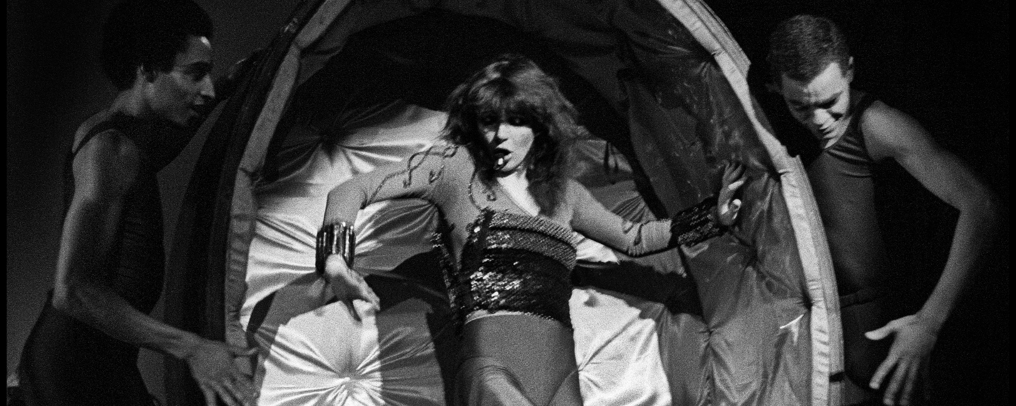 On This Day: Kate Bush Scores a No. 1 Hit—37 Years After the Song Was ...