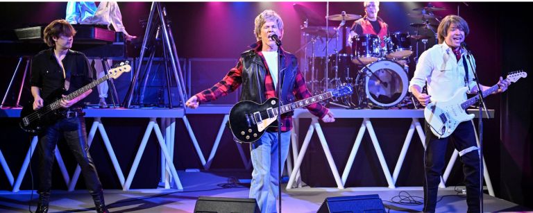 Watch Keith Richards Sing New Rolling Stones Songs Live for the First ...
