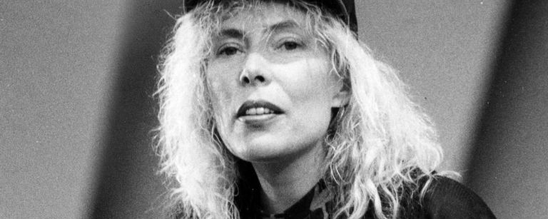 The Meaning Behind “Come In From the Cold” by Joni Mitchell - American Songwriter