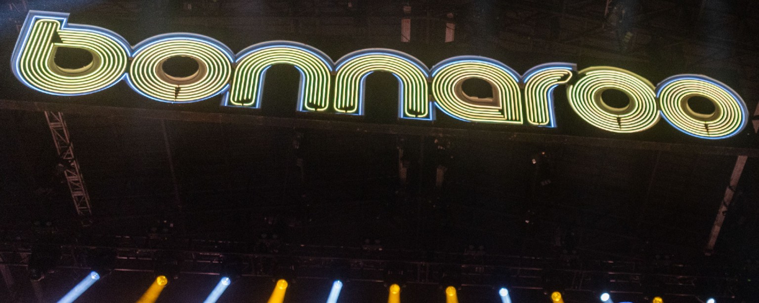 Behind the History and Meaning of the Dave Matthews Band Fire Dancer ...