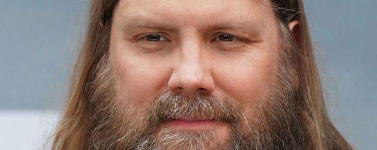 Watch Chris Stapleton Go to ‘Sesame Street’ With a New Song He Wrote ...