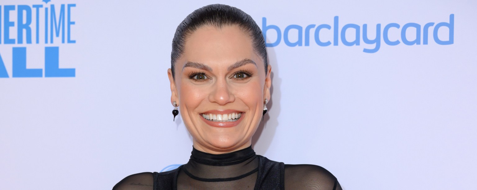 'The Voice' Crowns Its Season 27 Winner - American Songwriter