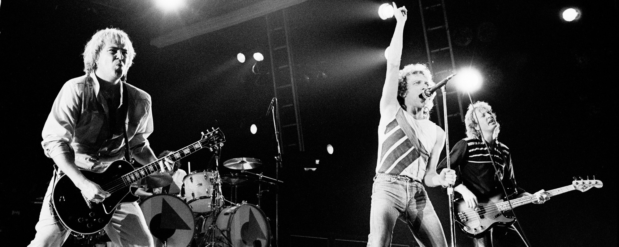 The Meaning Behind Raye’s “Oscar Winning Tears” - American Songwriter