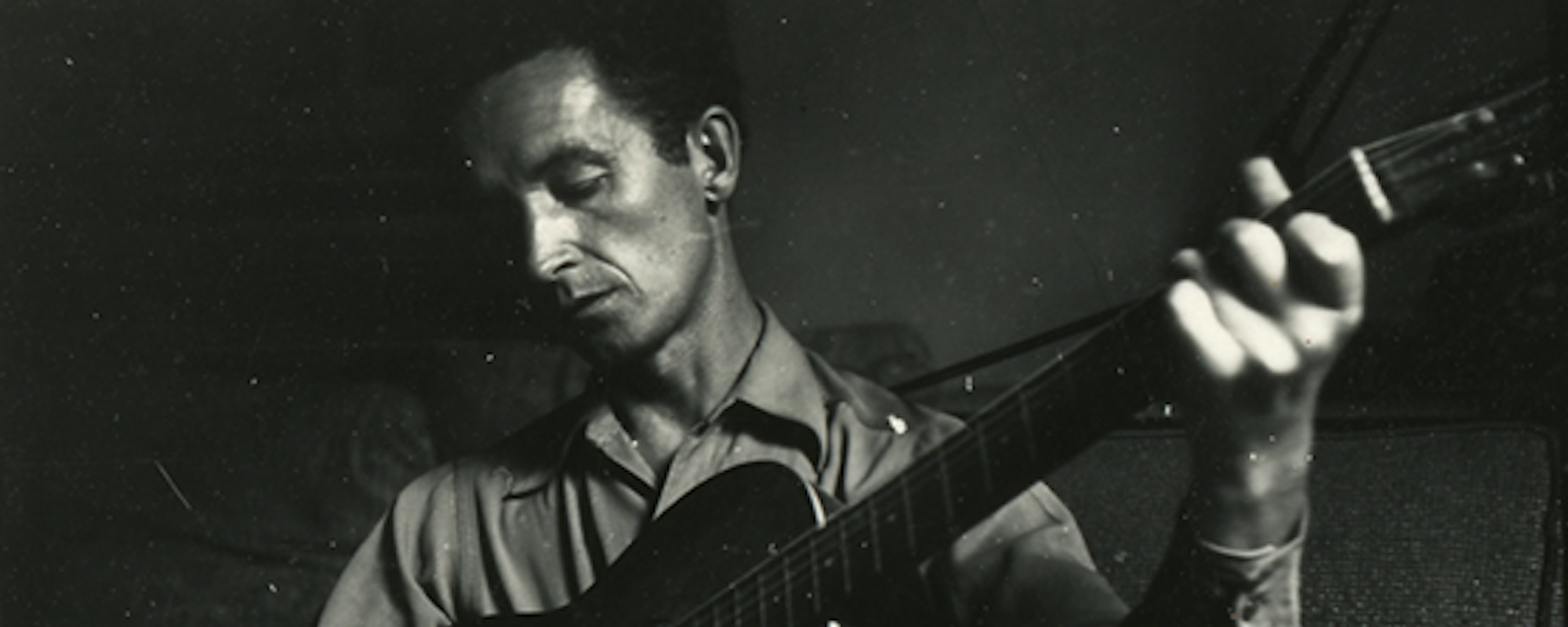 Behind the 1967 Death of Woody Guthrie - American Songwriter
