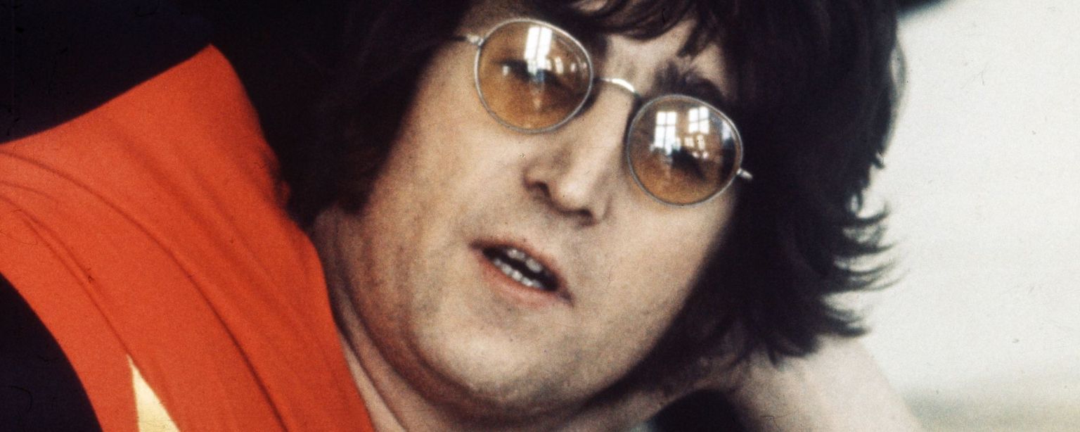 The Meaning Behind “Nowhere Man” by The Beatles and How John Lennon ...