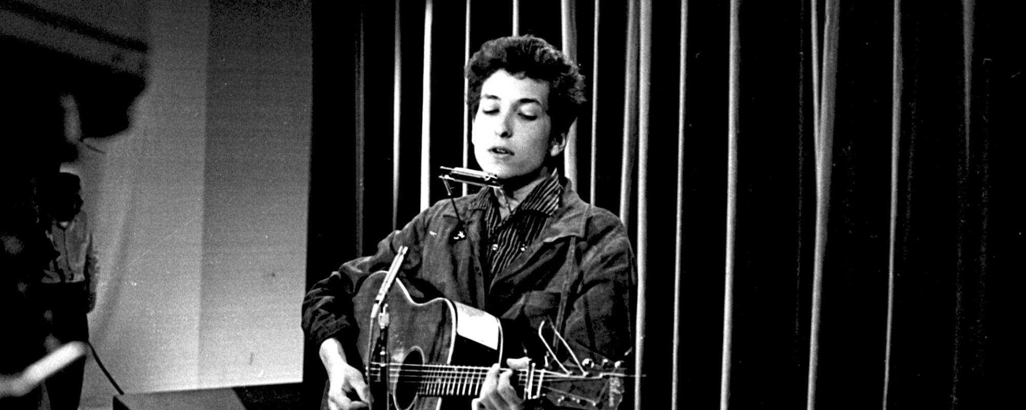 “A Performance To Unite the Nation”: Creed’s Iconic NFL Thanksgiving ...