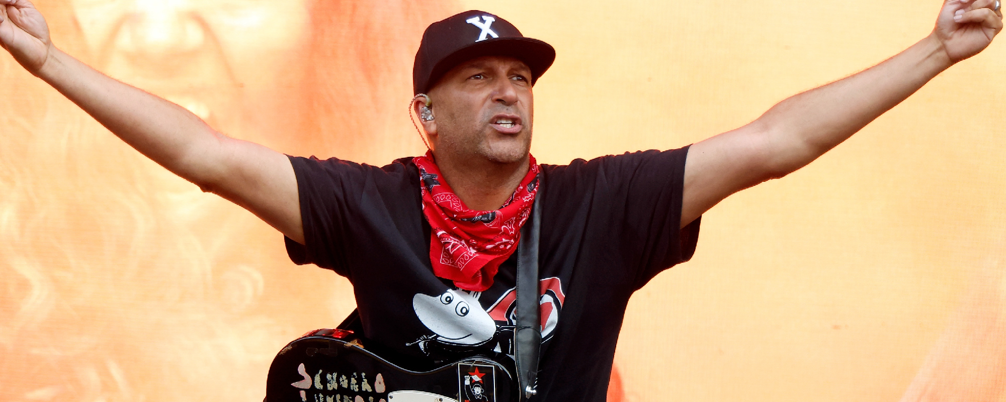 Watch Tom Morello’s 13-Year-Old Son Out-Shred His Dad, Leaving Fans ...