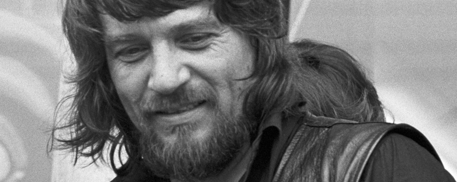 Behind the Early and Quick Demise of Eric Clapton’s Supergroup Cream ...