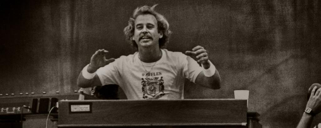 The Meaning Behind “Everything Zen” by Bush and a British Band’s Take ...