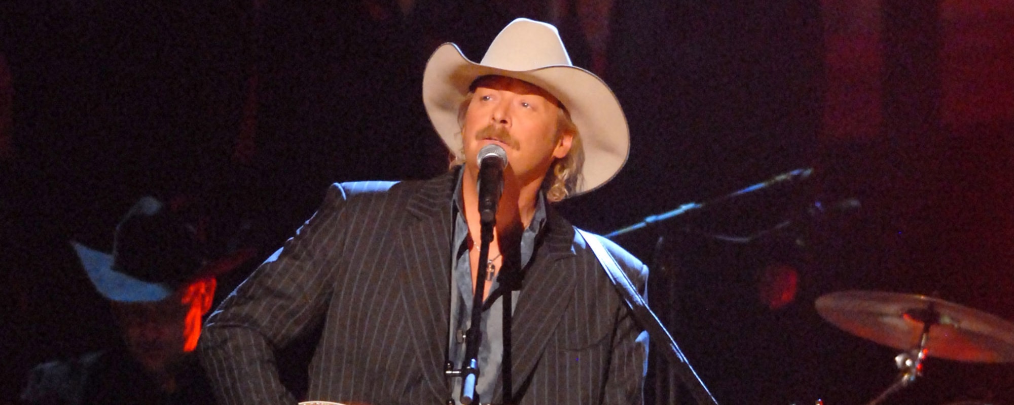 Watch: Kris Kristofferson’s Last Recorded Concert Will Bring a Tear to ...