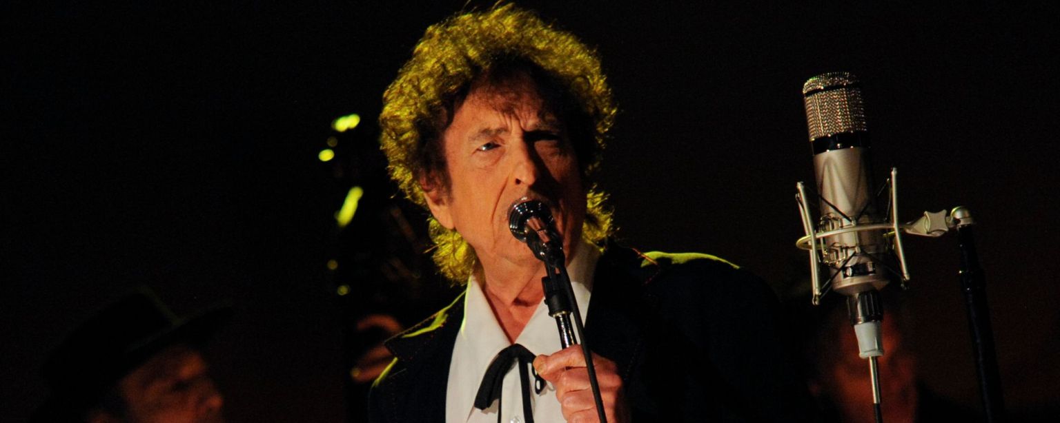 The Real Story Behind Bob Dylan’s Legendary Protest Song, “Hurricane ...