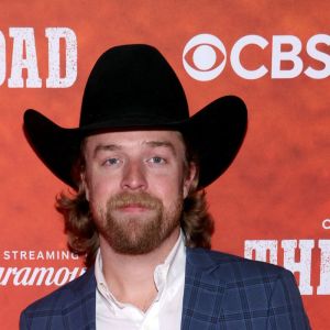 3 Classic Country Songs From the 1990s That Will Make You Believe in ...