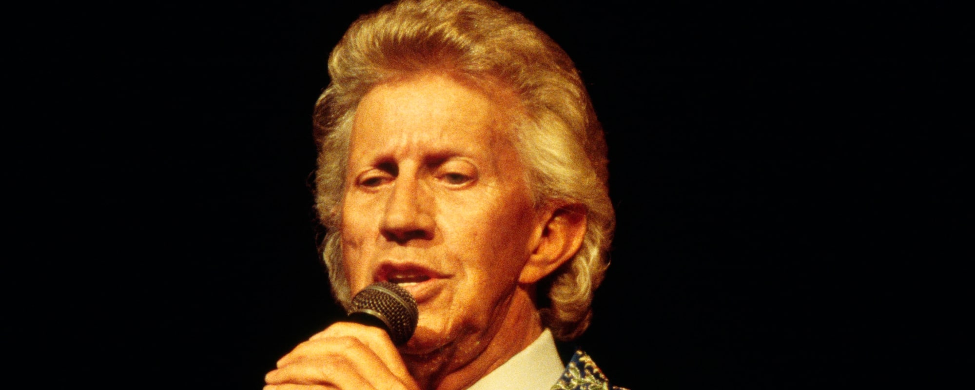 7 of the Most Iconic Classic Rock Intros of All Time - American Songwriter