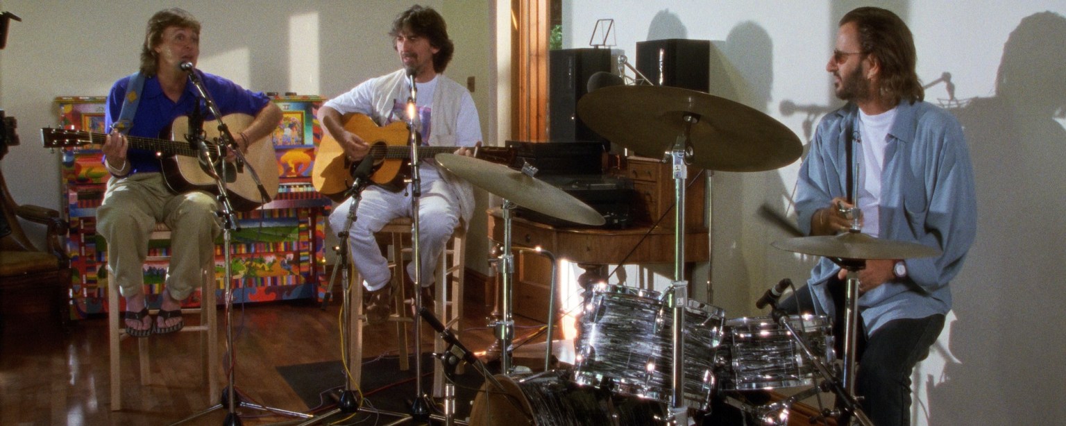 Behind The Song: "Hurdy Gurdy Man" by Donovan - American Songwriter