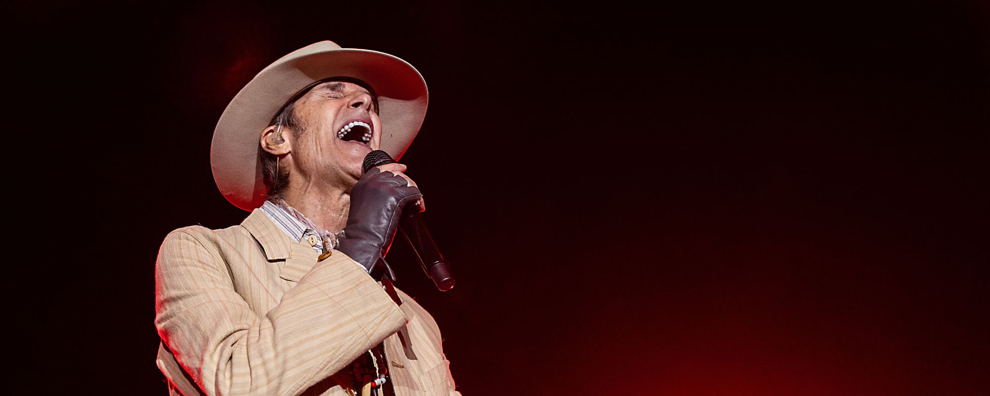 Zach Top Reveals "South of Sanity" Was Born From Heartbreak After ...