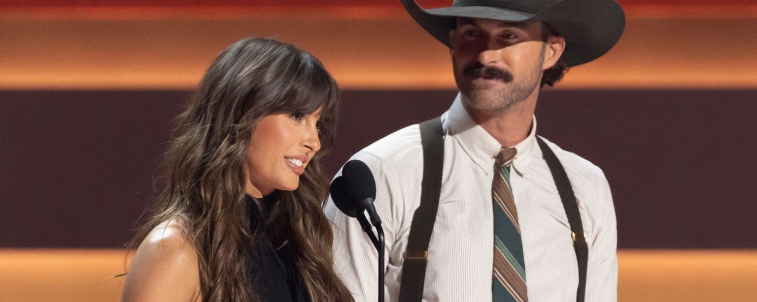 Countdown to the CMA Awards Starts Tonight With Special ‘Center Stage ...