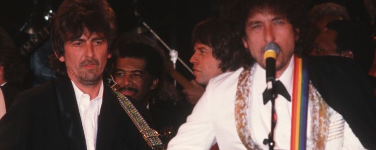 “It’s Painful”: Sarah McLachlan Reflects on Infamous “Angel” ASPCA ...