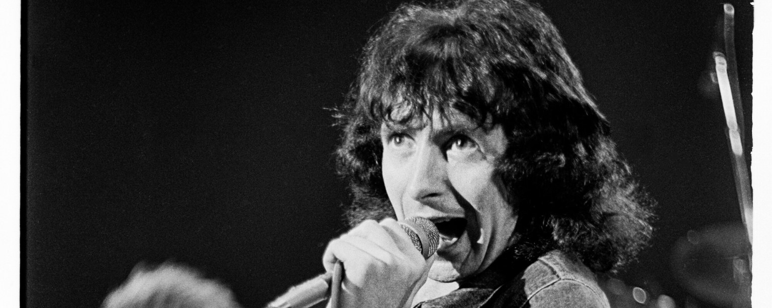 The 12 Best Bon Scott Quotes - American Songwriter