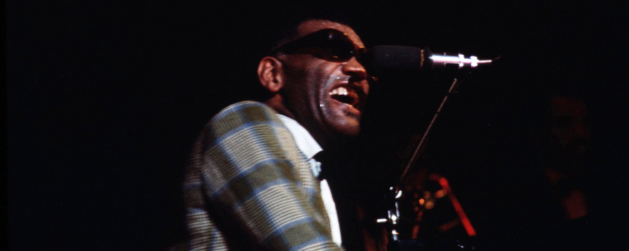 Behind the Death of Music Legend Ray Charles