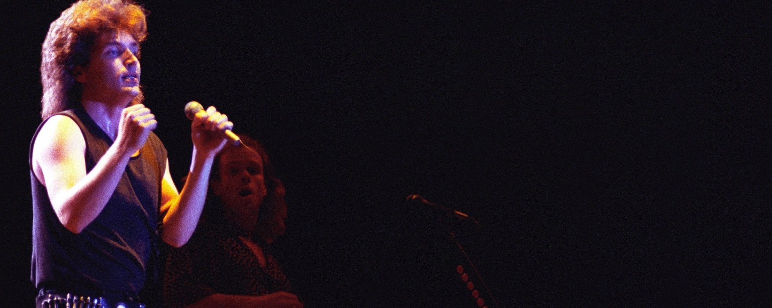 The Meaning Behind "Don't Give Up" by Peter Gabriel (featuring Kate ...
