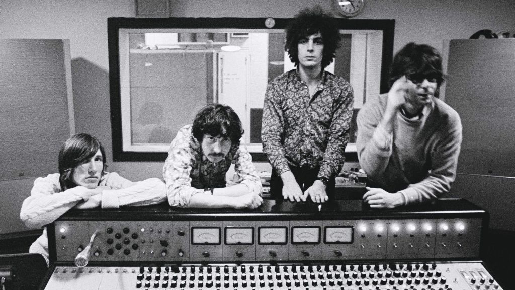 The Origin Story of Pink Floyd - American Songwriter