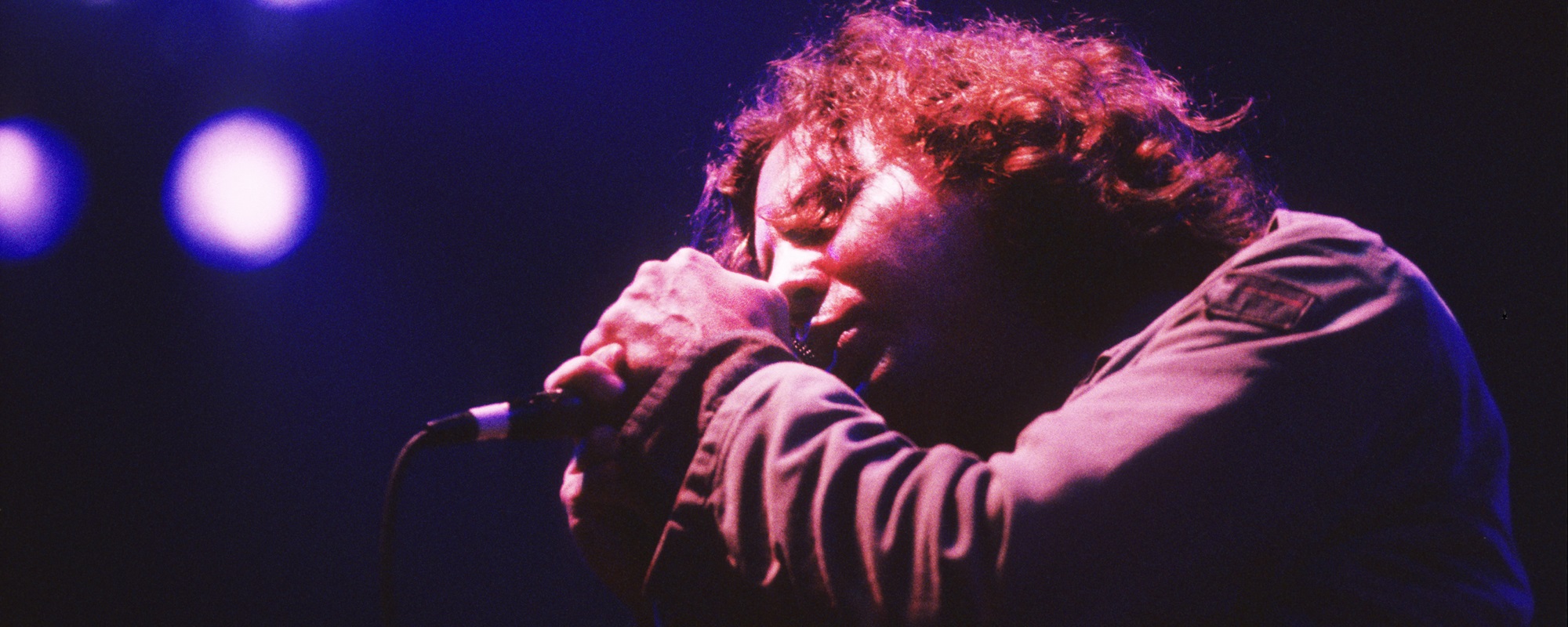 From Pearl Jam to Nirvana: Why Seattle Became the 90s Rock Capital ...