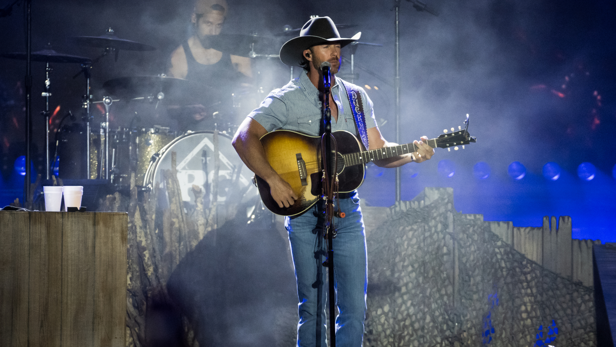 Riley Green Duets With Jamey Johnson and Carly Pearce, Covers Toby ...